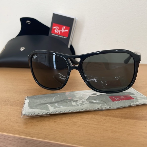 Ray-Ban | Accessories | Raybans Sunglasses Model Rb 428 | Poshmark